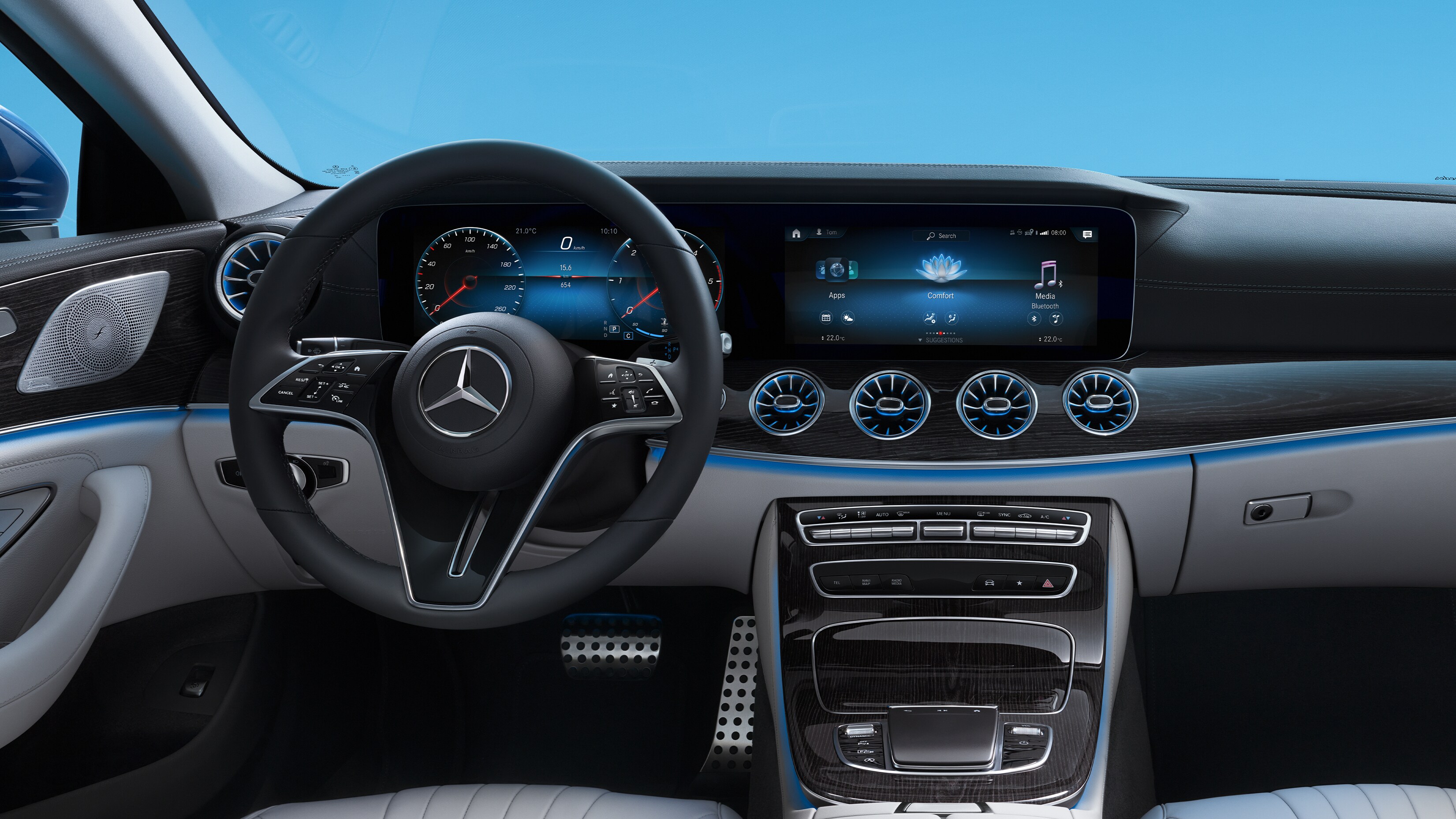 cls 2022 interior